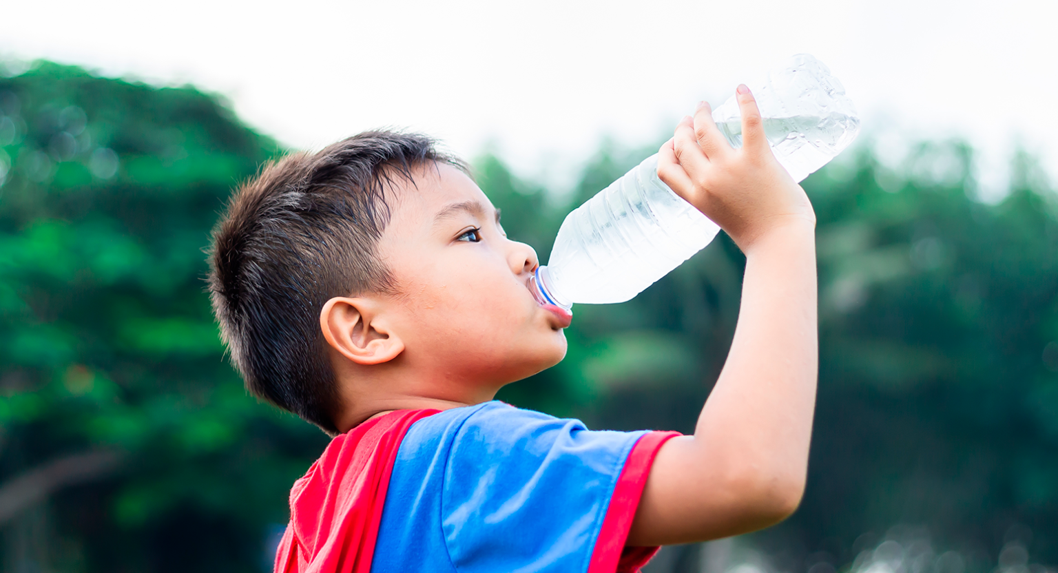 5 cuidados com a saúde das crianças no verão! confira! | It's Cool
