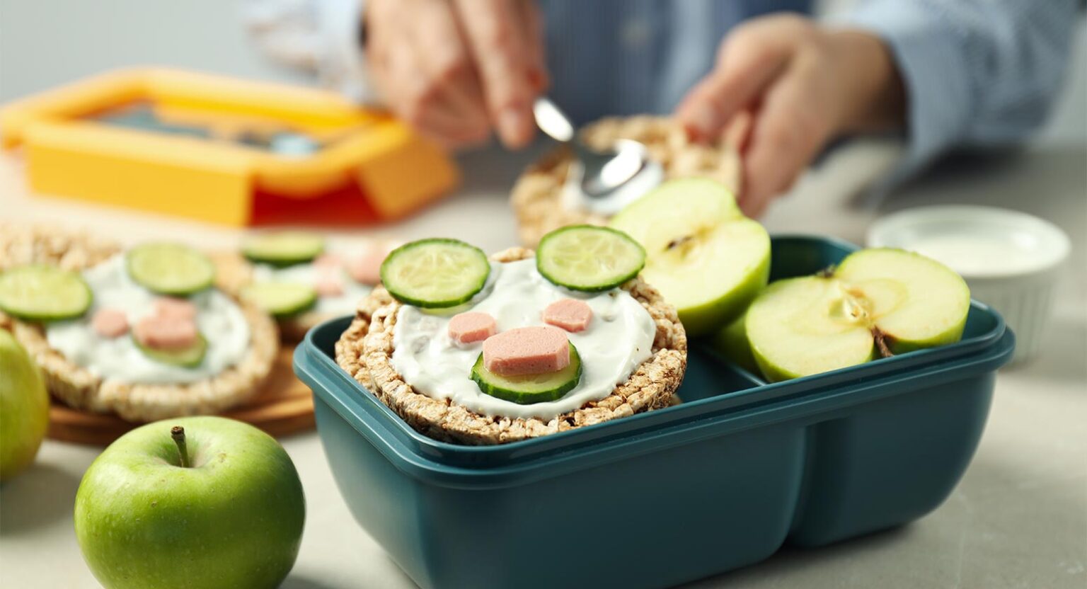 Como montar uma lancheira saborosa e nutritiva? | It's Cool